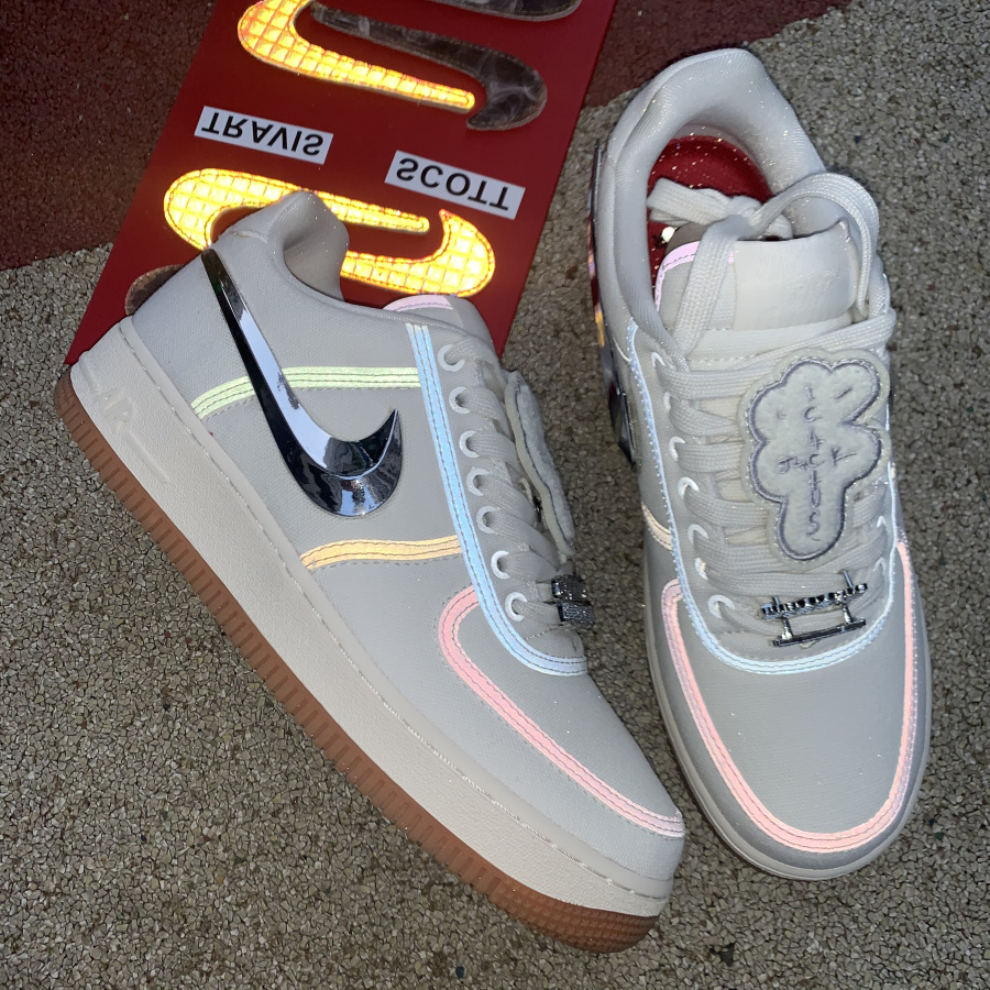 Travis Scott x Air Force 1 'Sail' - SneakerCharter.com