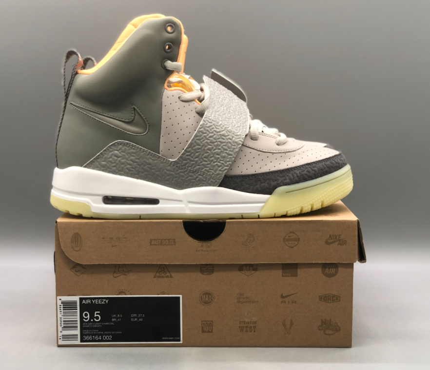 Air Yeezy 'Zen' Grey - SneakerCharter.com