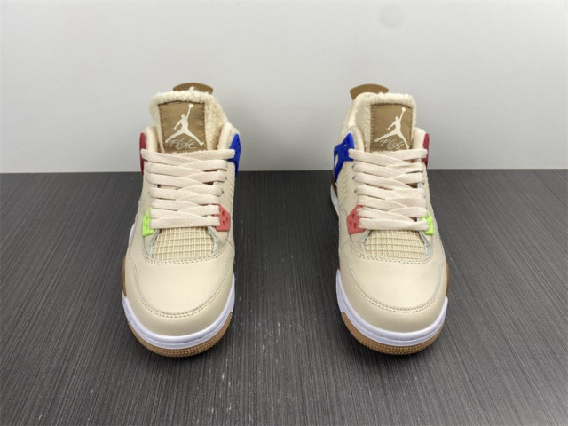 Air Jordan 4 Retro 'Wild Things' - SneakerCharter.com