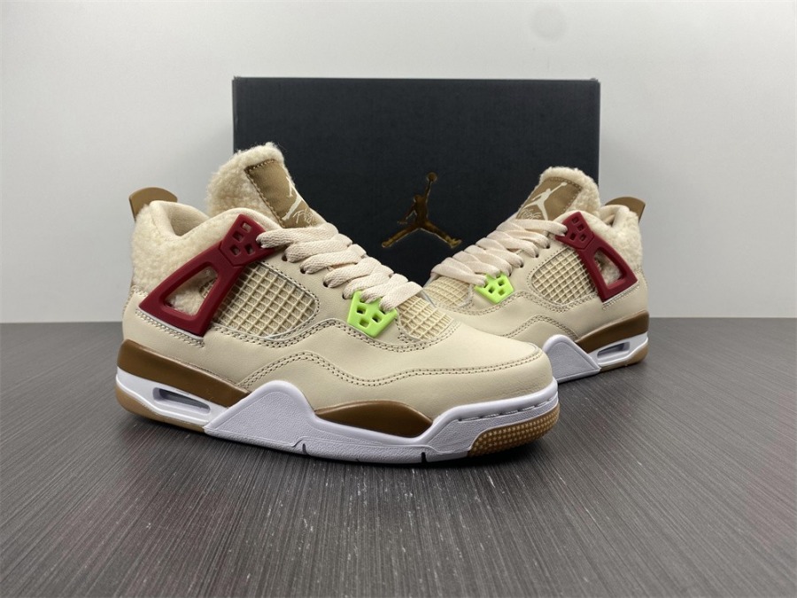 Air Jordan 4 Retro 'Wild Things' - SneakerCharter.com