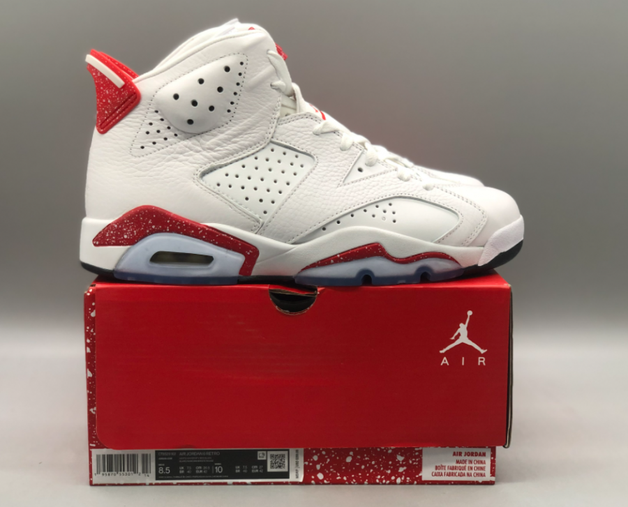 Air Jordan 6 'Red Oreo' - SneakerCharter.com