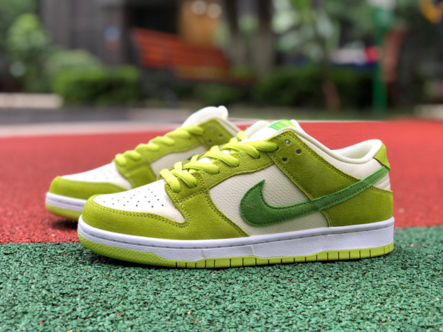 Dunk Low Pro SB 'Fruity Pack - Green Apple' - SneakerCharter.com