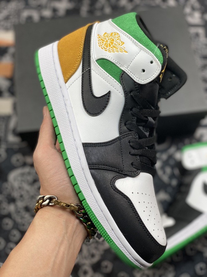 Air Jordan 1 Mid SE 'Oakland' - SneakerCharter.com