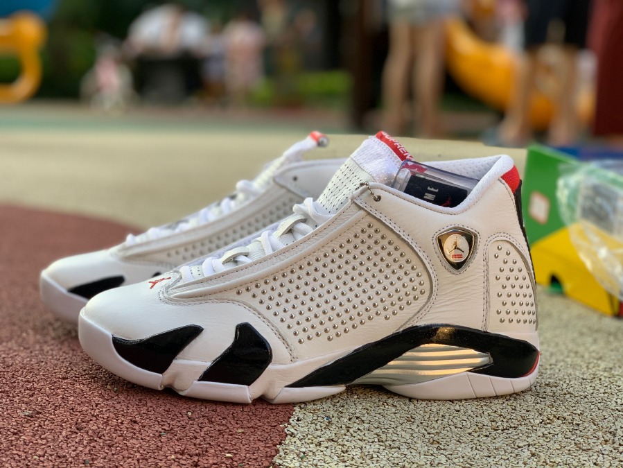 Supreme x Air Jordan 14 Retro 'White' - SneakerCharter.com