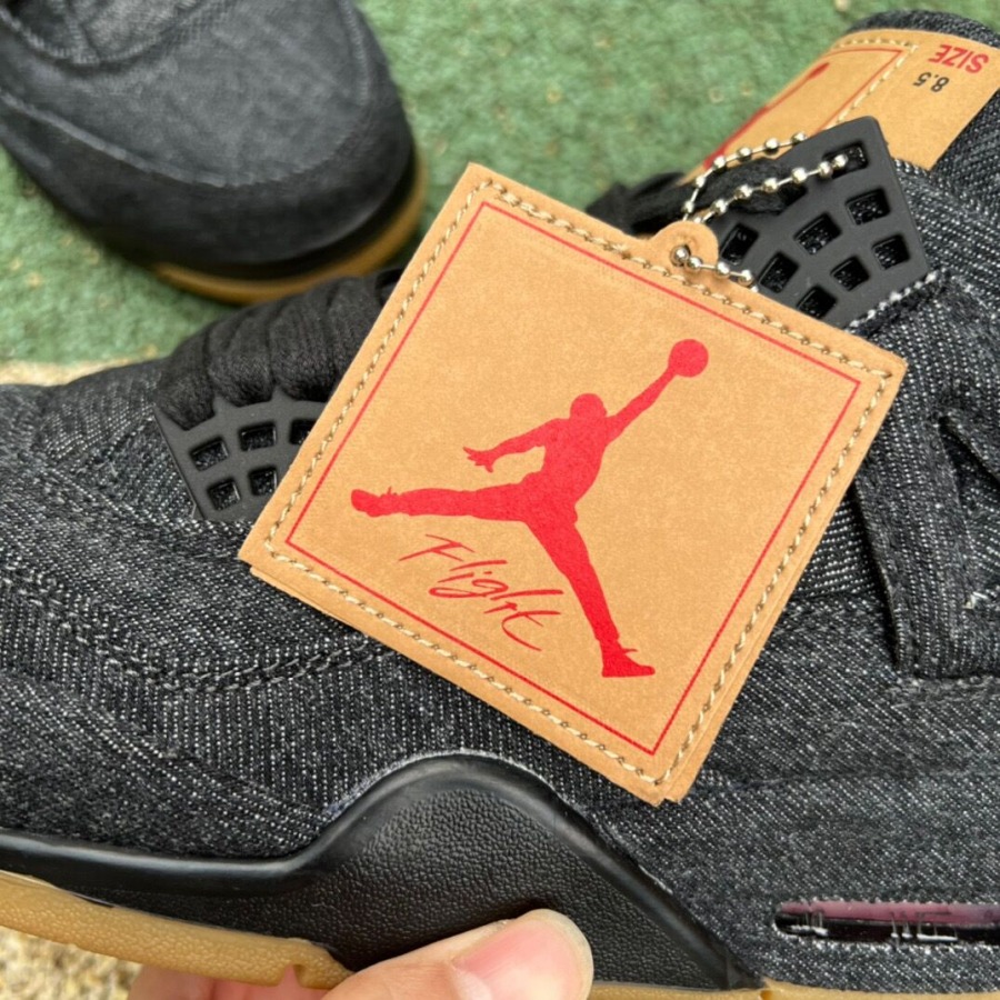 Levi's x Air Jordan 4 Retro 'Black Denim' - SneakerCharter.com