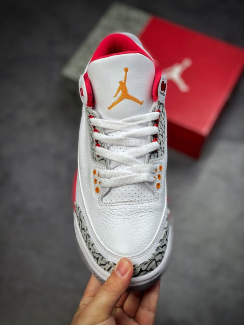Air Jordan 3 Retro 'Cardinal Red' - SneakerCharter.com