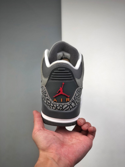 Air Jordan 3 Retro 'Cool Grey' 2021 - SneakerCharter.com