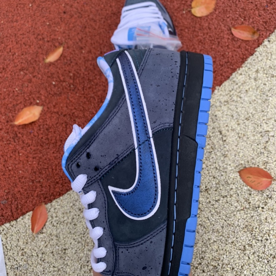Dunk Low Premium SB 'Blue Lobster' - SneakerCharter.com