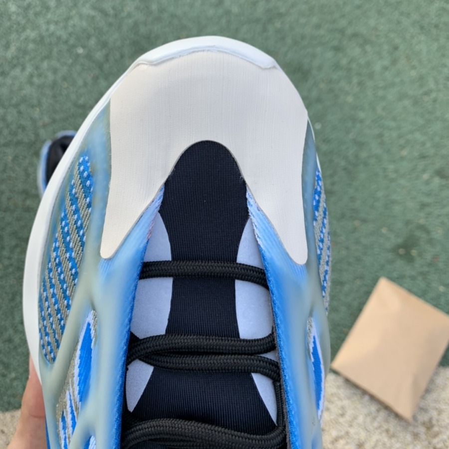 Yeezy 700 V3 'Arzareth' - SneakerCharter.com