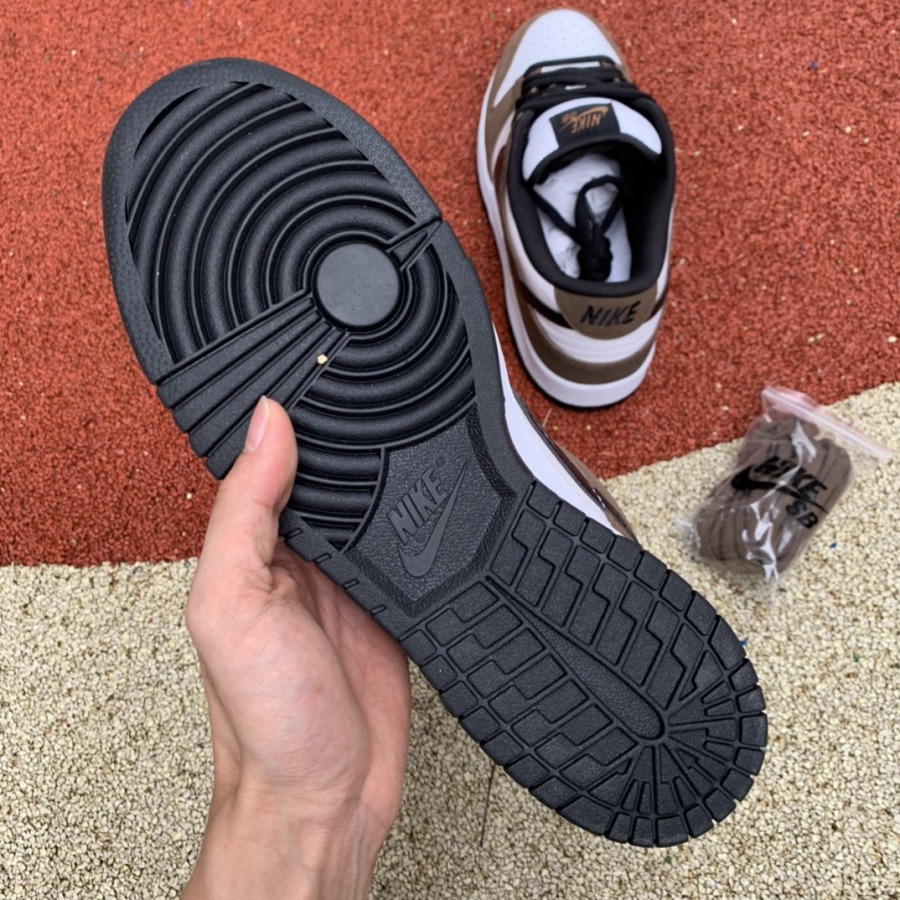 Dunk Low Pro SB 'Trail' - SneakerCharter.com