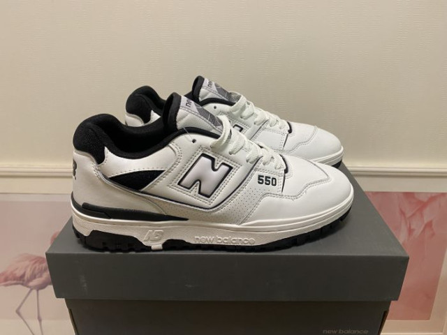 New Balance 550 'Oreo' - SneakerCharter.com