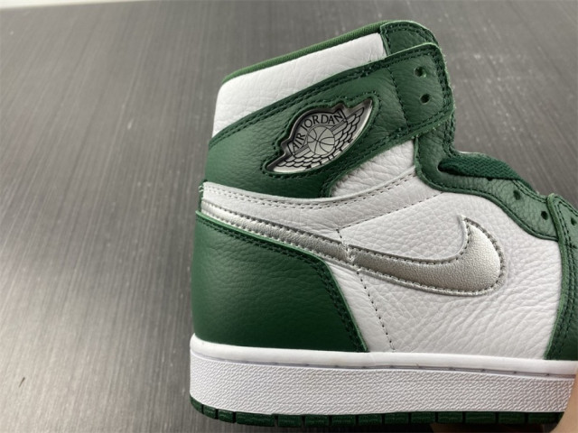 Air Jordan 1 Retro High OG 'Gorge Green' - SneakerCharter.com