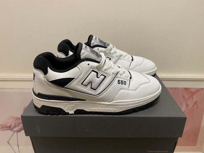 New Balance 550 'Oreo' - SneakerCharter.com