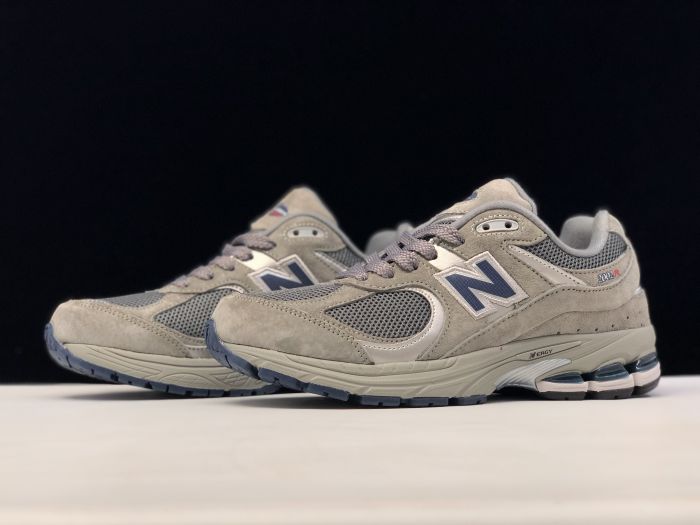 New Balance 2002R OG 'Light Grey' - SneakerCharter.com