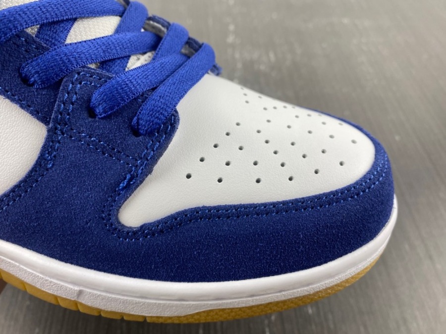 Dunk Low SB 'Los Angeles Dodgers' - SneakerCharter.com