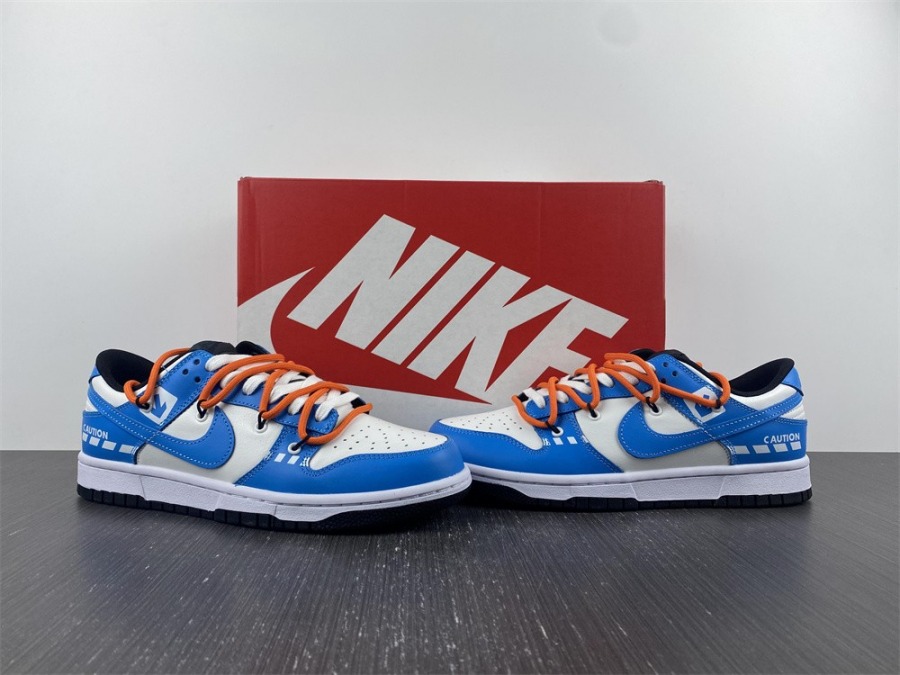 Nike Dunk Low Custom Edition 'UNC' - SneakerCharter.com
