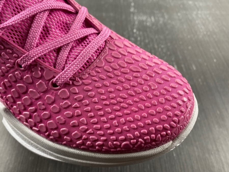 Nike Zoom Kobe 6 'Think Pink' - SneakerCharter.com
