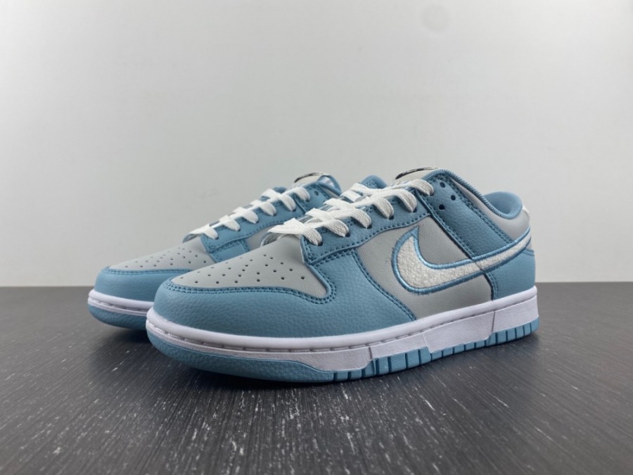 Dunk Low 'Fleece Swoosh - Light Blue' - SneakerCharter.com