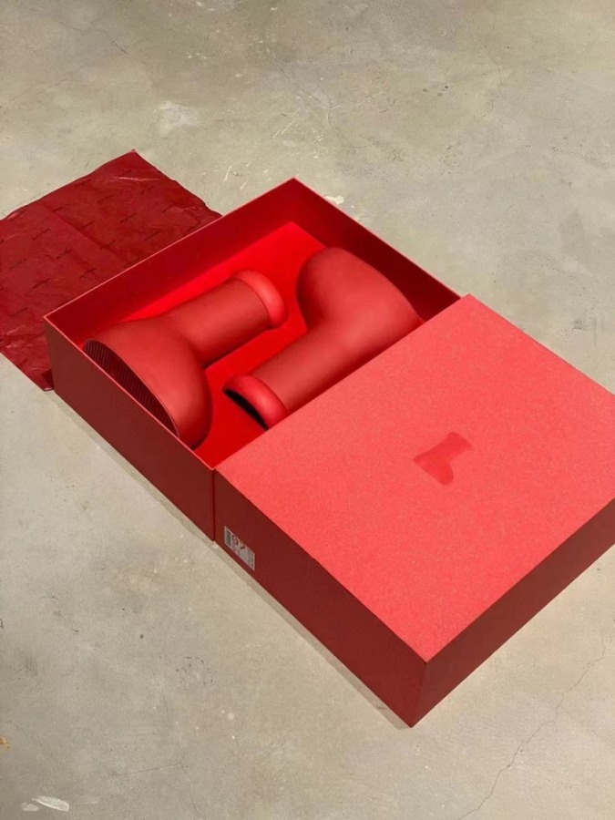 MSCHF Big Red Boot - SneakerCharter.com