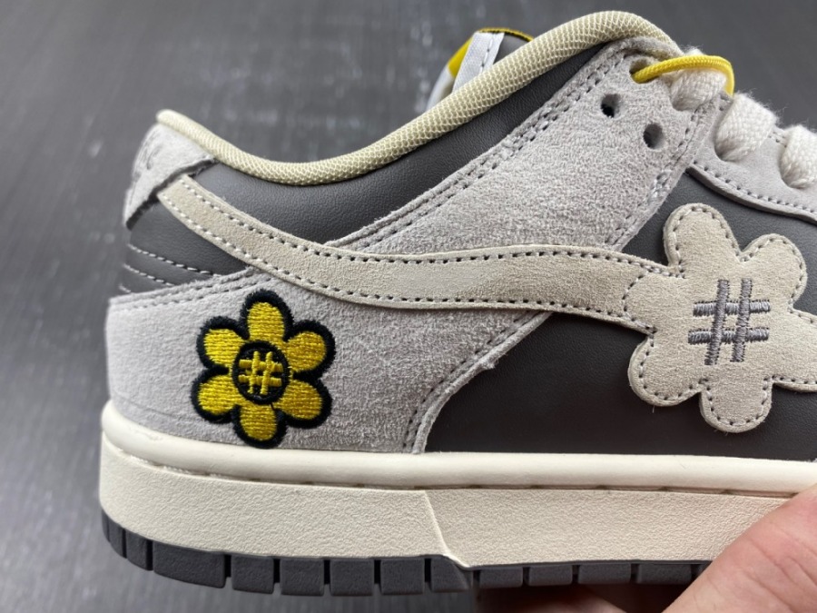 Water The Plant x Nike Dunk Low 'White Brown' - SneakerCharter.com