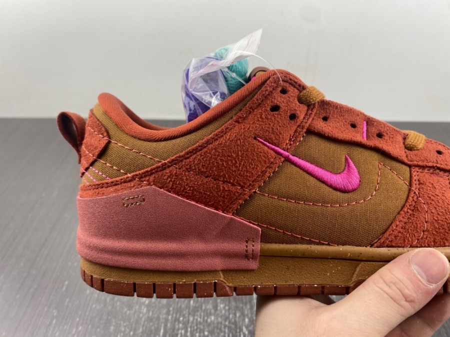 Dunk Low Disrupt 2 'Desert Bronze' - SneakerCharter.com