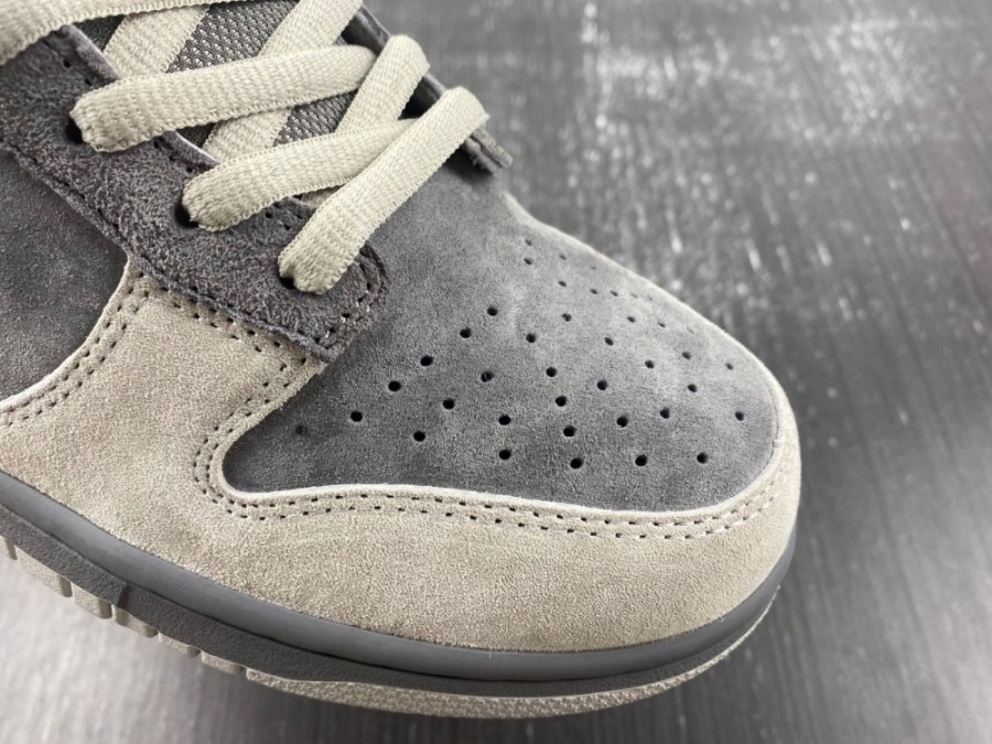 Nike Dunk Low SB 'London' - SneakerCharter.com