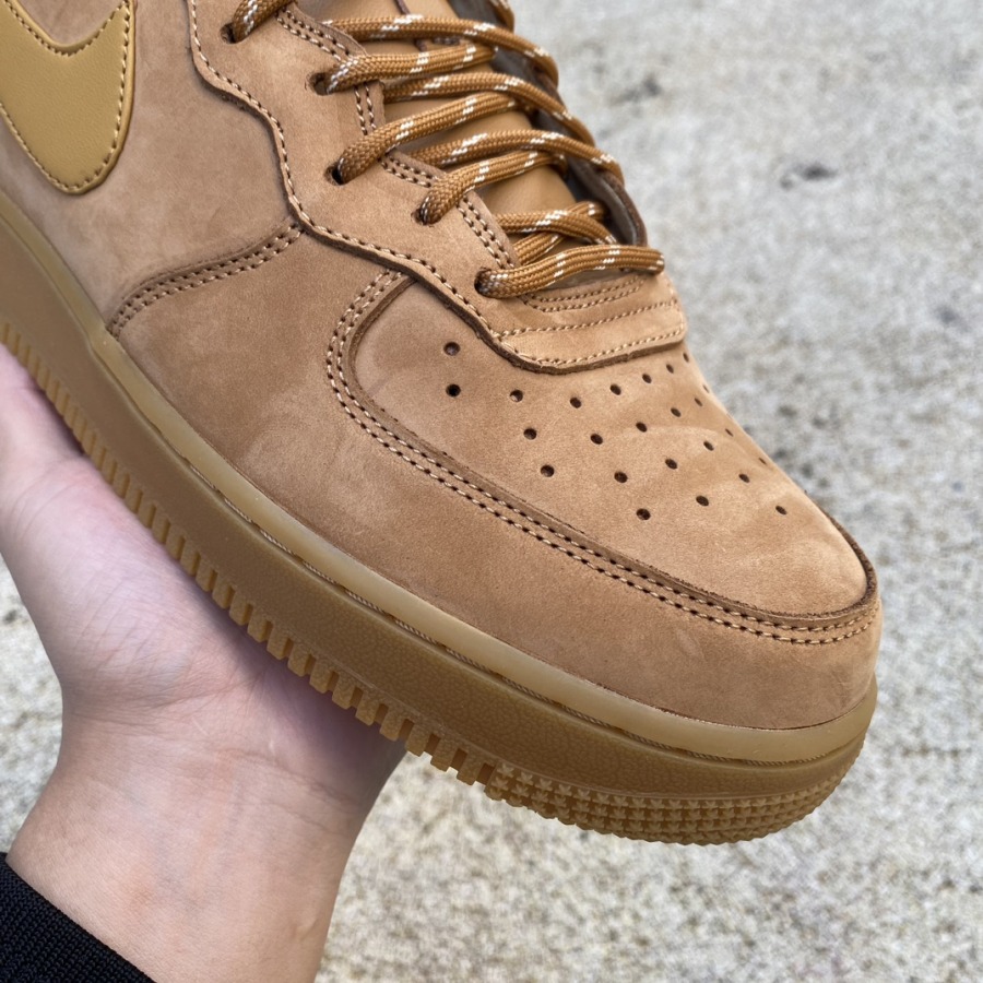 Air Force 1 Mid '07 'Flax' - SneakerCharter.com