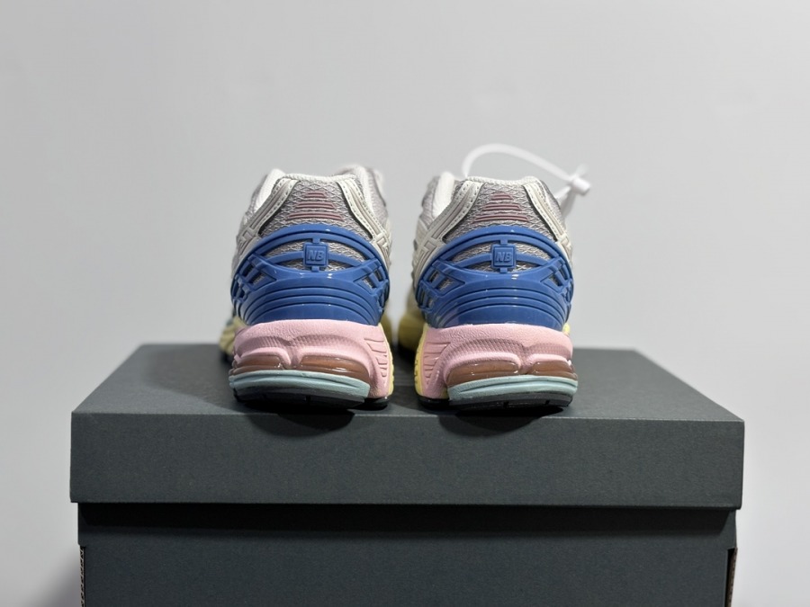 New Balance 1906U 'Angora Blue Pink' - SneakerCharter.com