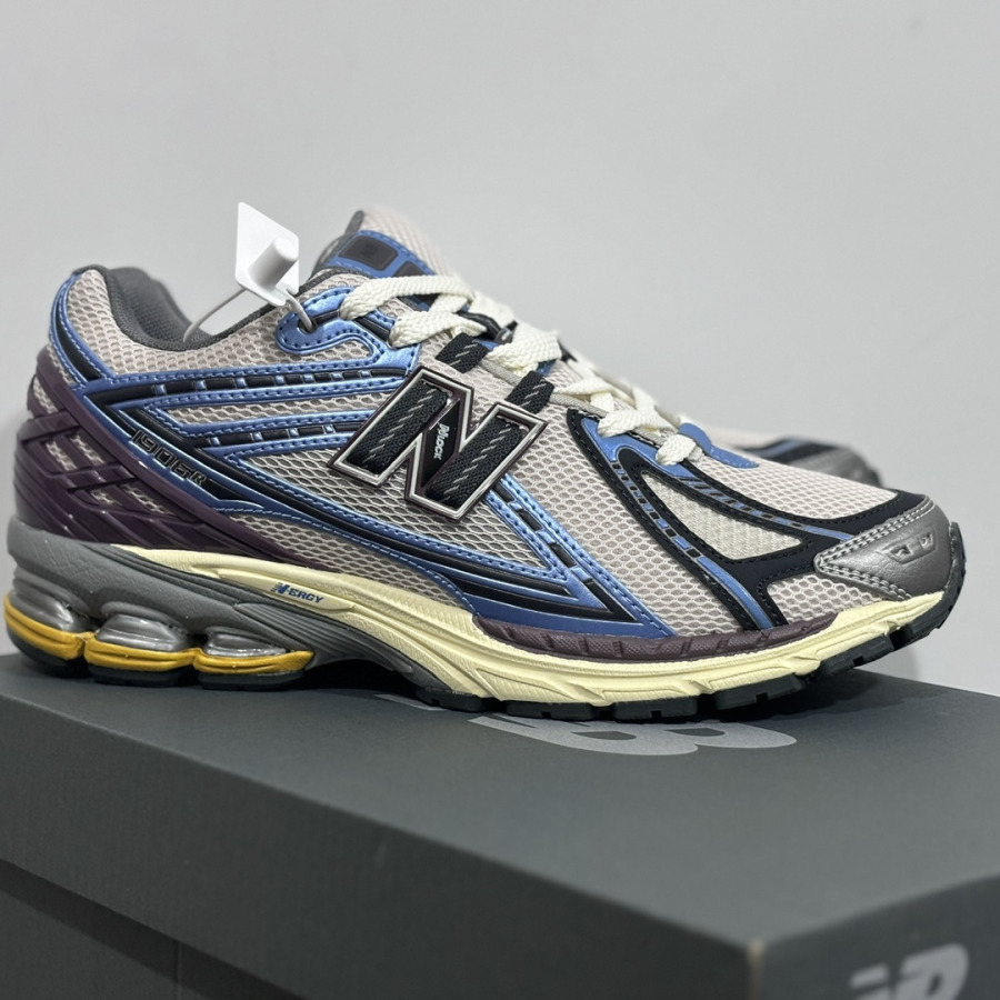 New Balance 1906R 'Metallic Blue' - SneakerCharter.com