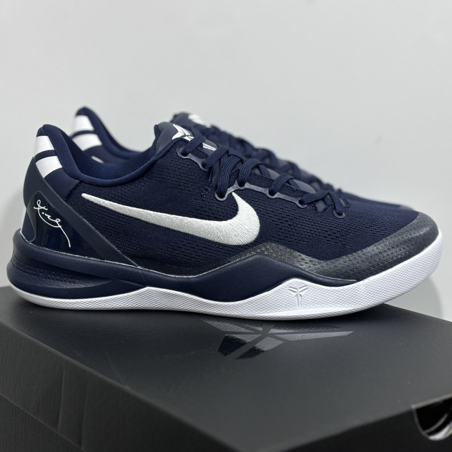 Kobe 8 Protro 'College Navy' - SneakerCharter.com