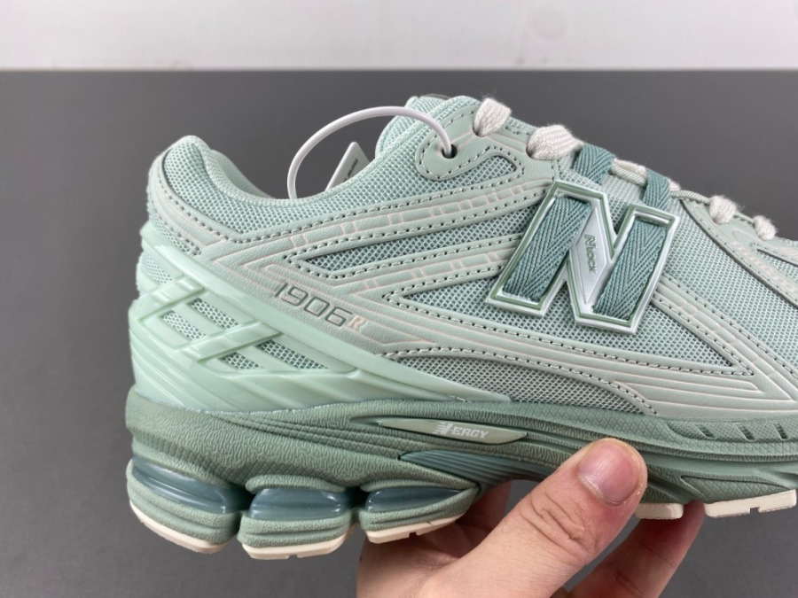 New Balance 1906R 'Pastel Pack - Jade Green' - SneakerCharter.com